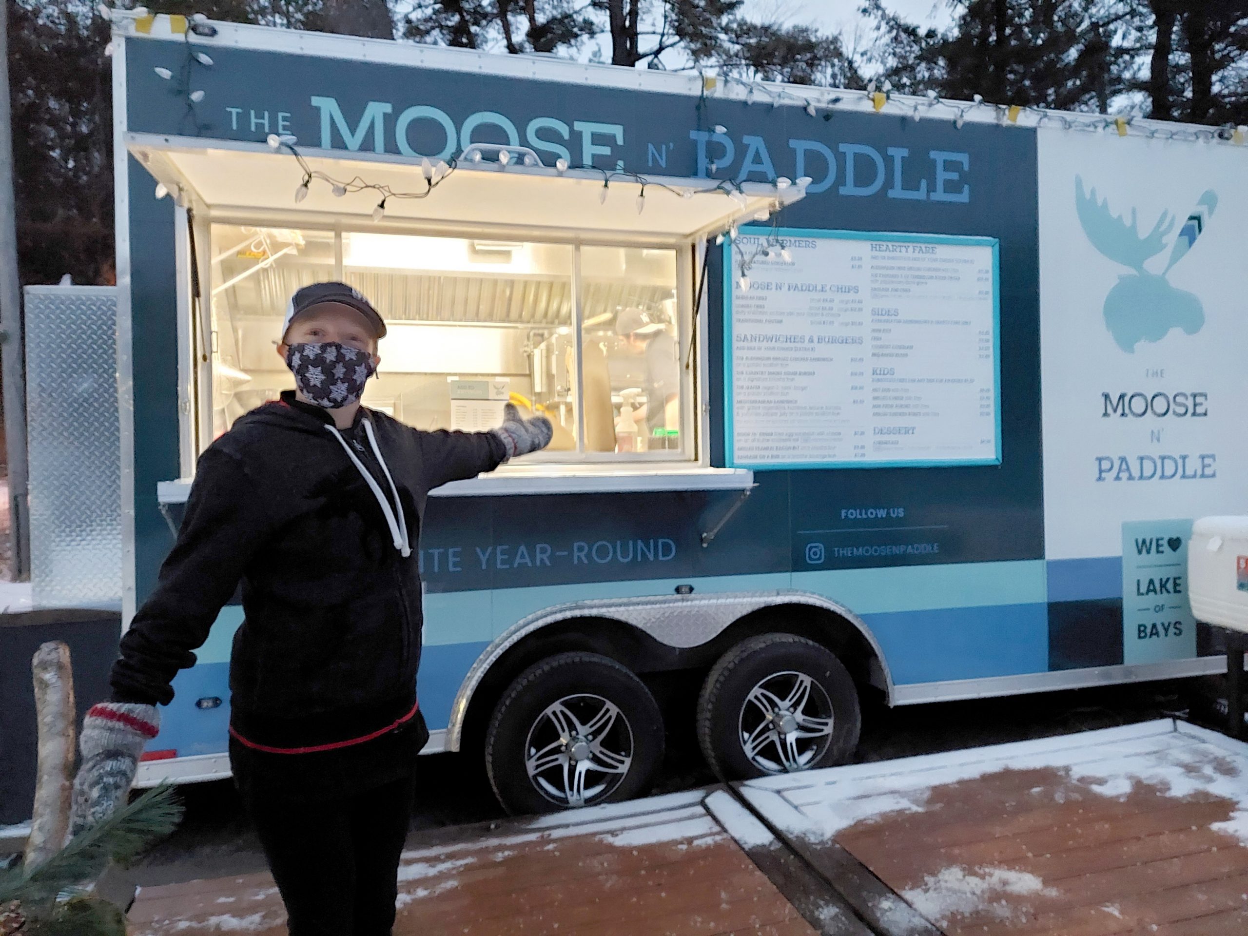 Moose n’ Paddle offers a year-round bite for Dorset » Minden Times